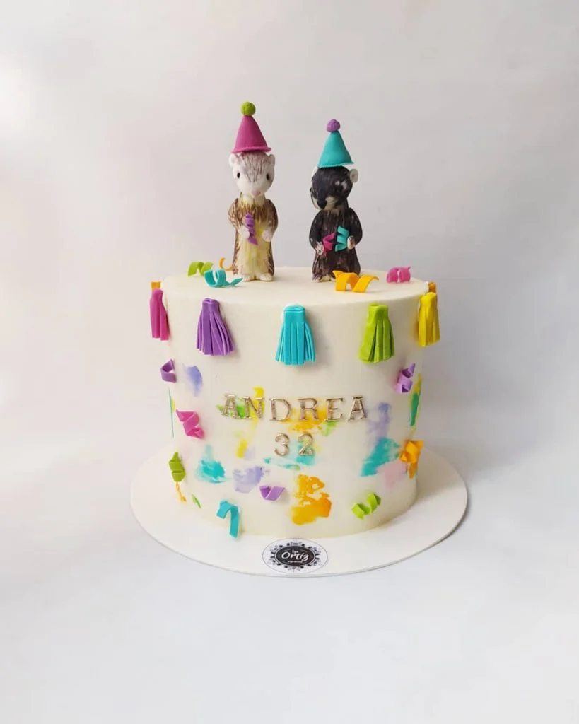 [Latest] 14 Ferret Cake Designs, Ideas, Toppers, Themes in 2024