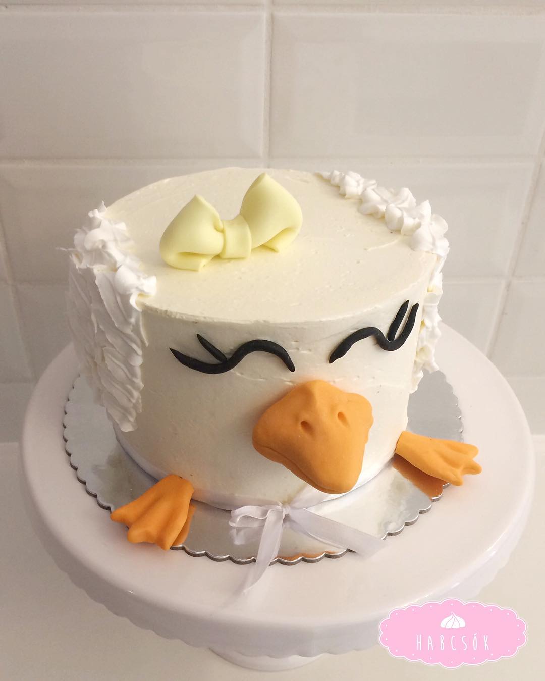 [Updated] 14 Goose Cake Designs, Images, Decorations in 2024