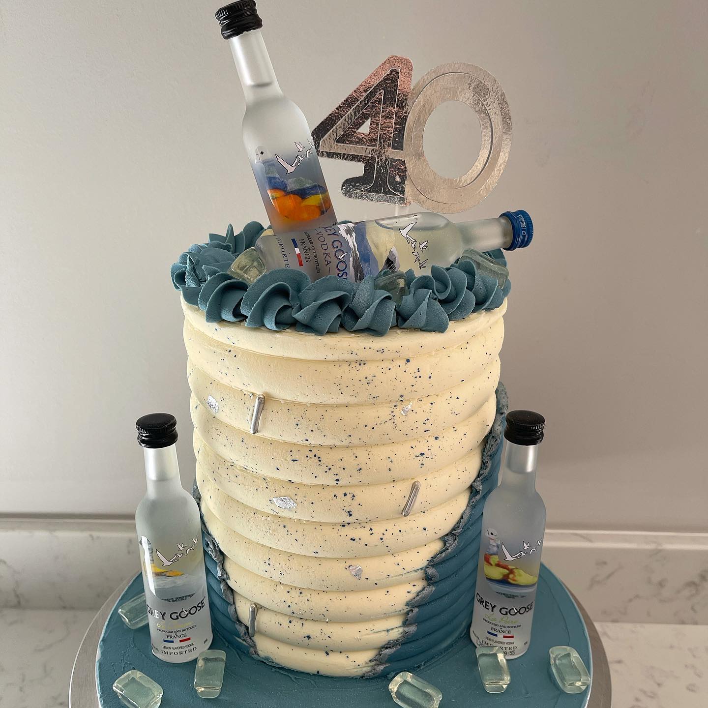 [Updated] 14 Goose Cake Designs, Images, Decorations in 2024