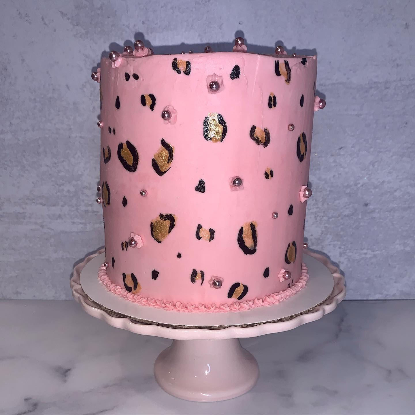14 Leopard Print Cake Designs Ideas Toppers in 2023