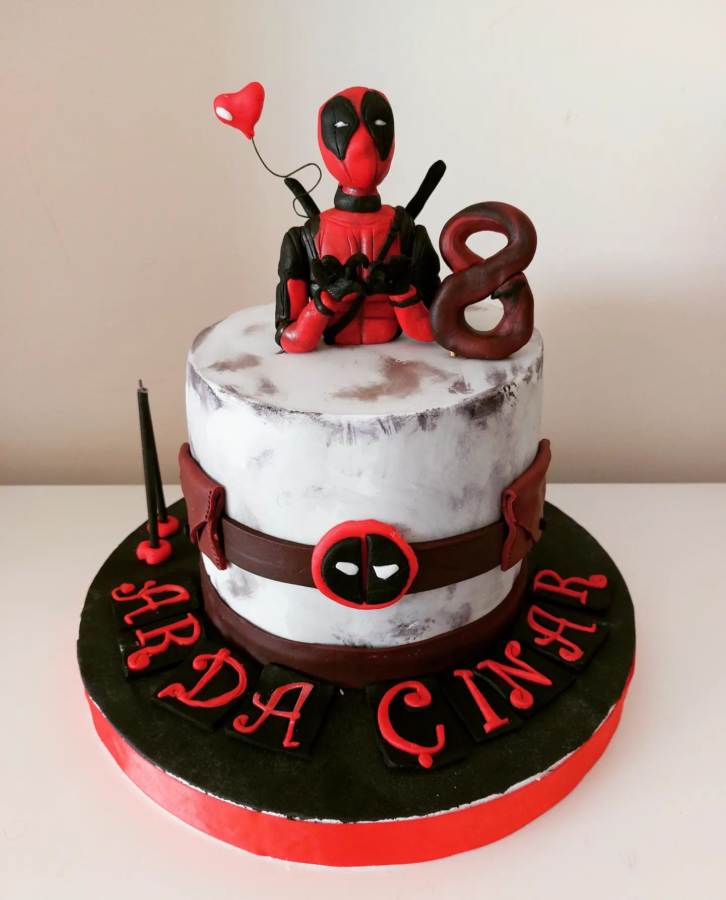 20 Deadpool Cake Designs for Birthday Celebrations 2024