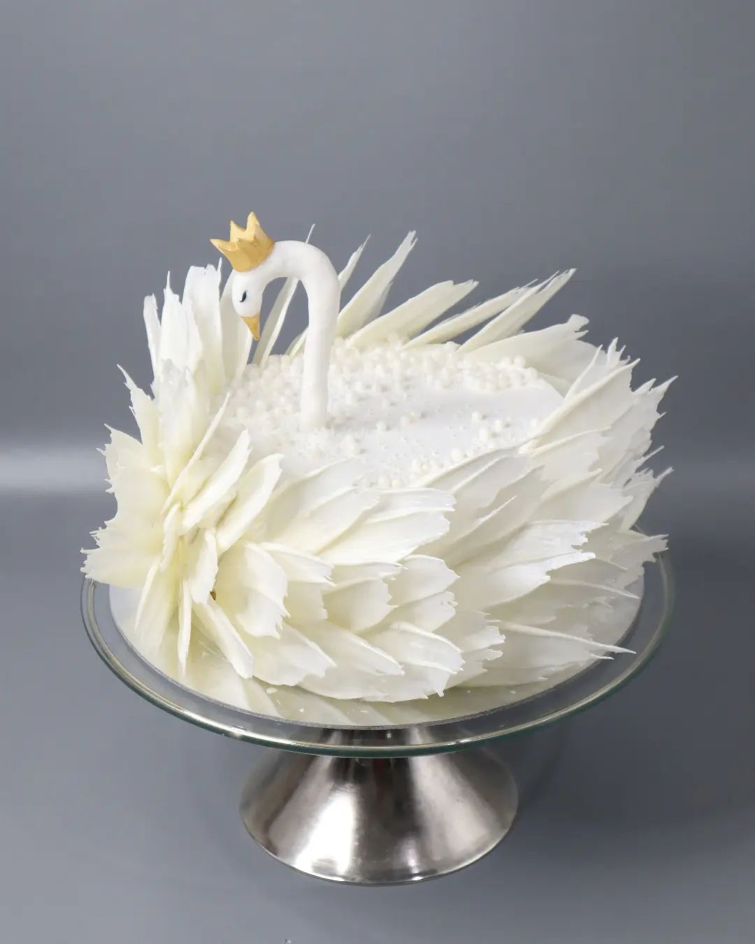 [Updated] 15 Swan Cake Designs Ideas Recipes in 2024