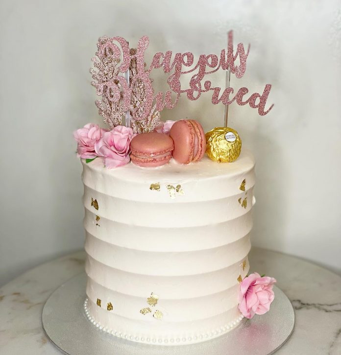 [New] 18 Funny Divorce Cake Designs Ideas Recipes in 2024