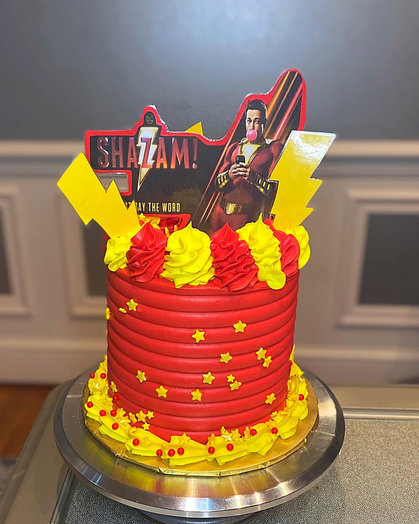 [New] 20 Shazam Cake Designs for Birthdays and Events in 2024