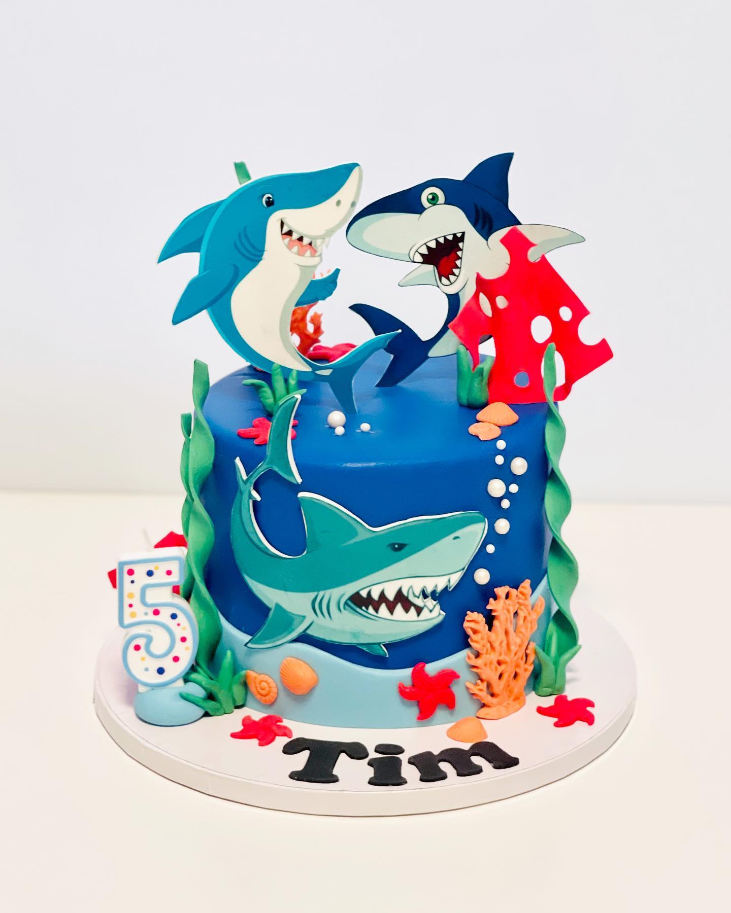 [Latest] 13 Shark Cake Design Ideas Decorations in 2024
