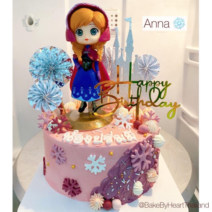[New Designs] 17 Frozen Disney Anna Cake Designs for Birthday in 2024