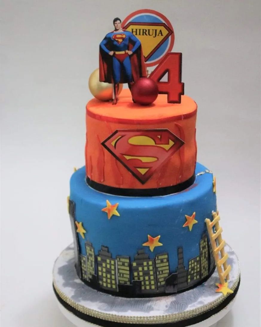 [New Designs] 15 Superman Cake Designs and Decoration Ideas in 2024