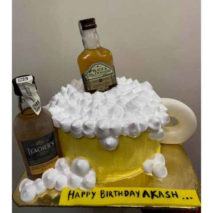 [Updated] 16 Alcohol Cake Design Ideas Decorations Toppers in 2024