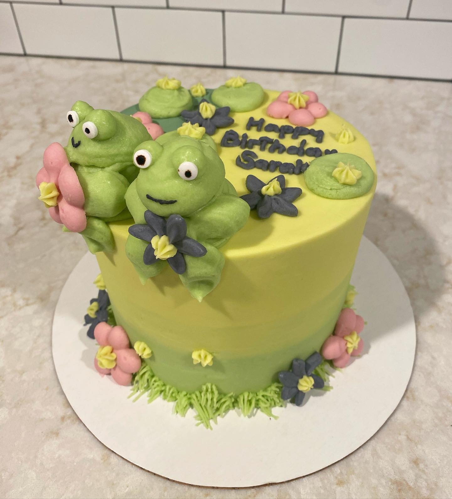 [Updated] 12 TOAD Cake Designs Images Ideas in 2024