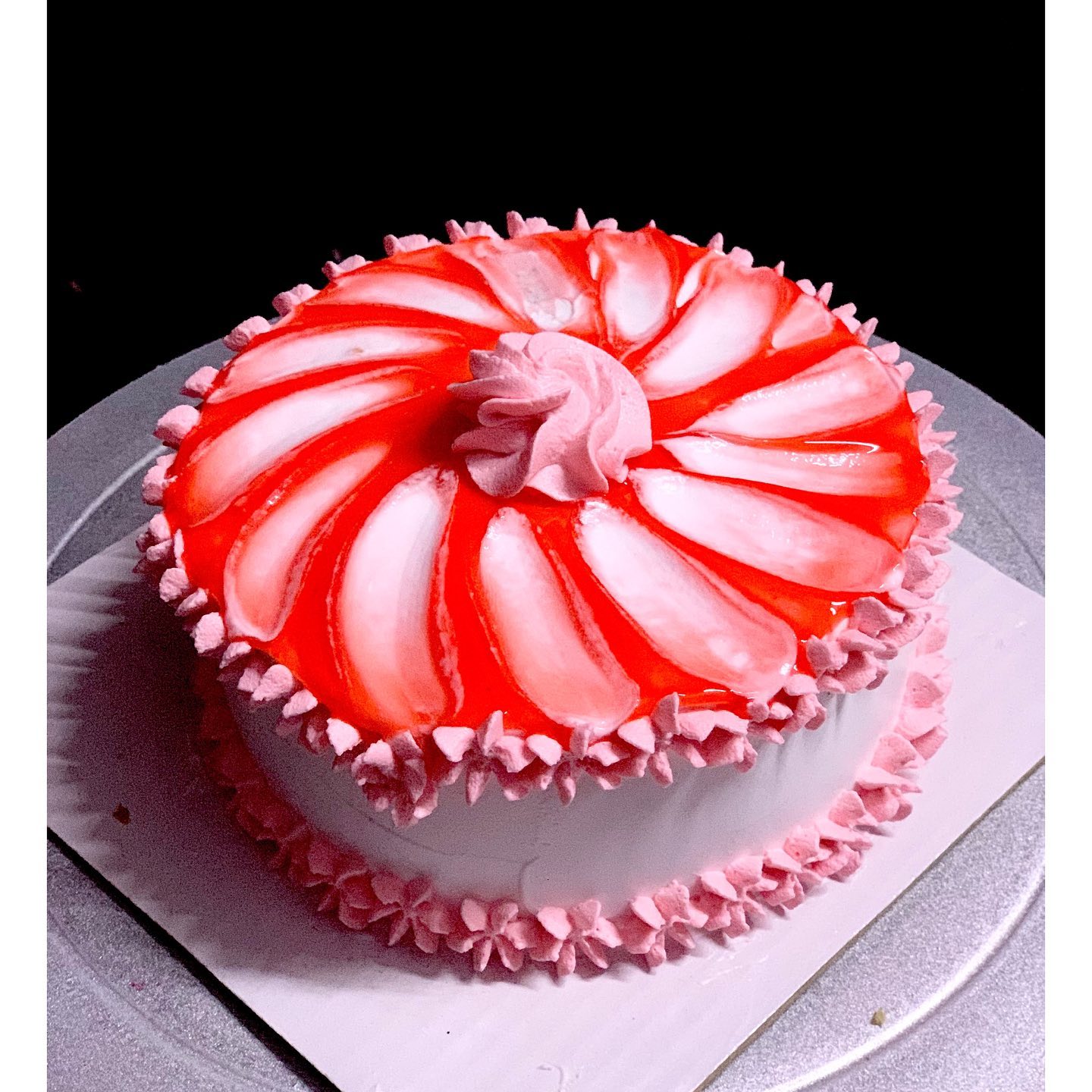 15 Gel Cake Designs Recipes Decorations in 2023