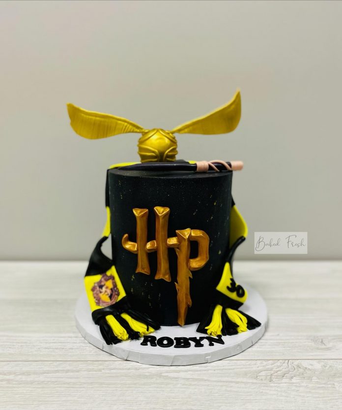 [New Designs] 14 Hufflepuff Cake Designs Themes Decoration in 2024