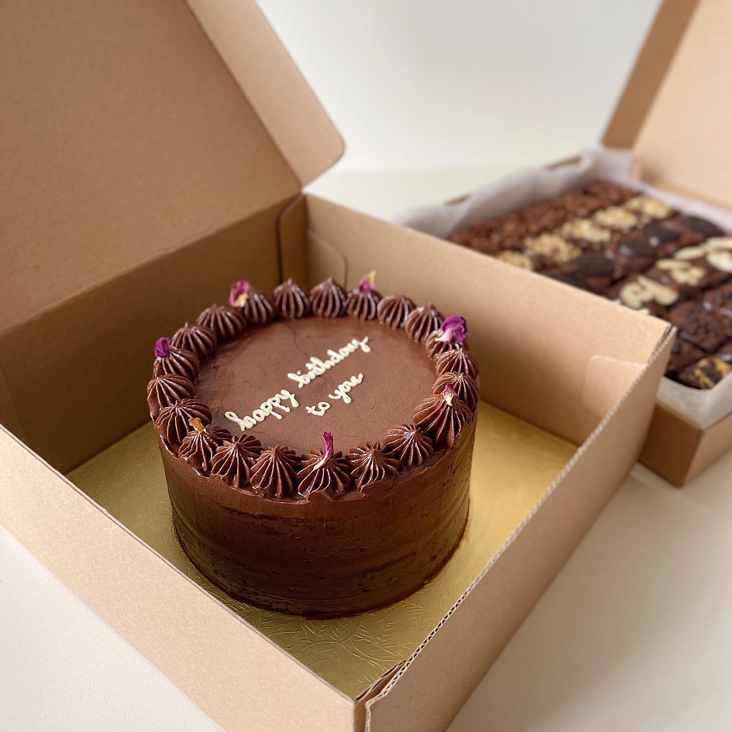 [New] 14 Chocolate Cake Designs Decorations Ideas in 2024