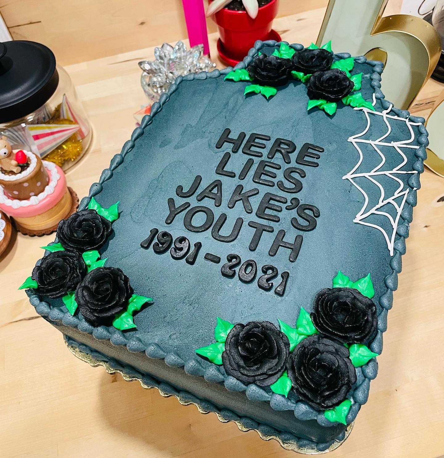 [New] 12 Tombstone Cake Designs Toppers Decorations in 2024