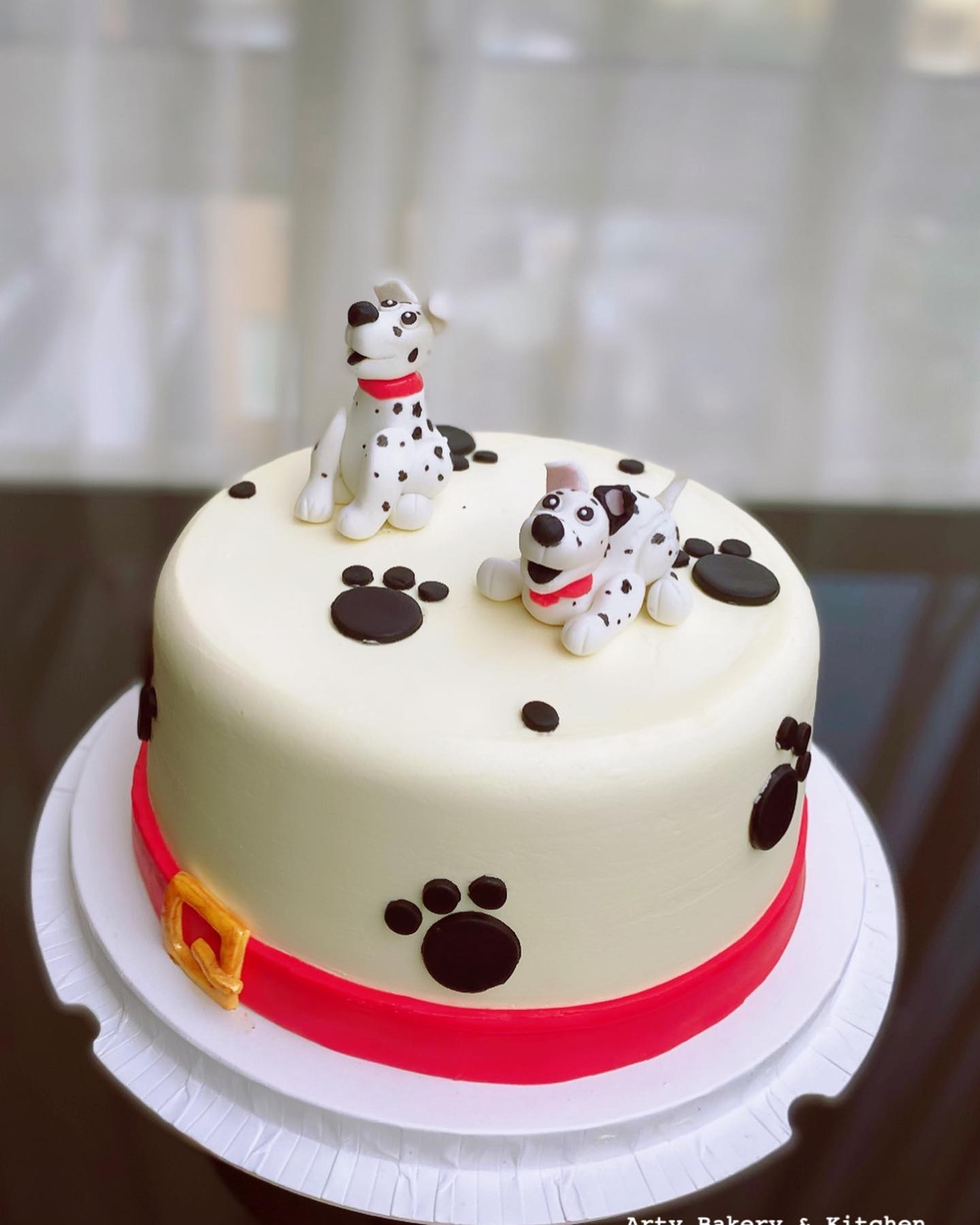 [Latest] 101 Dalmatians Cake Designs Ideas in 2024