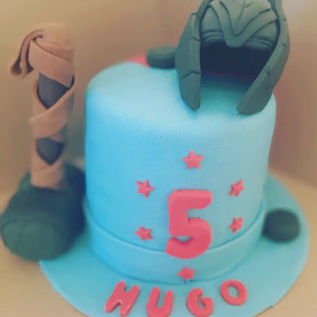 [Latest] 15 Thor Cake Designs Ideas for Birthdays in 2024