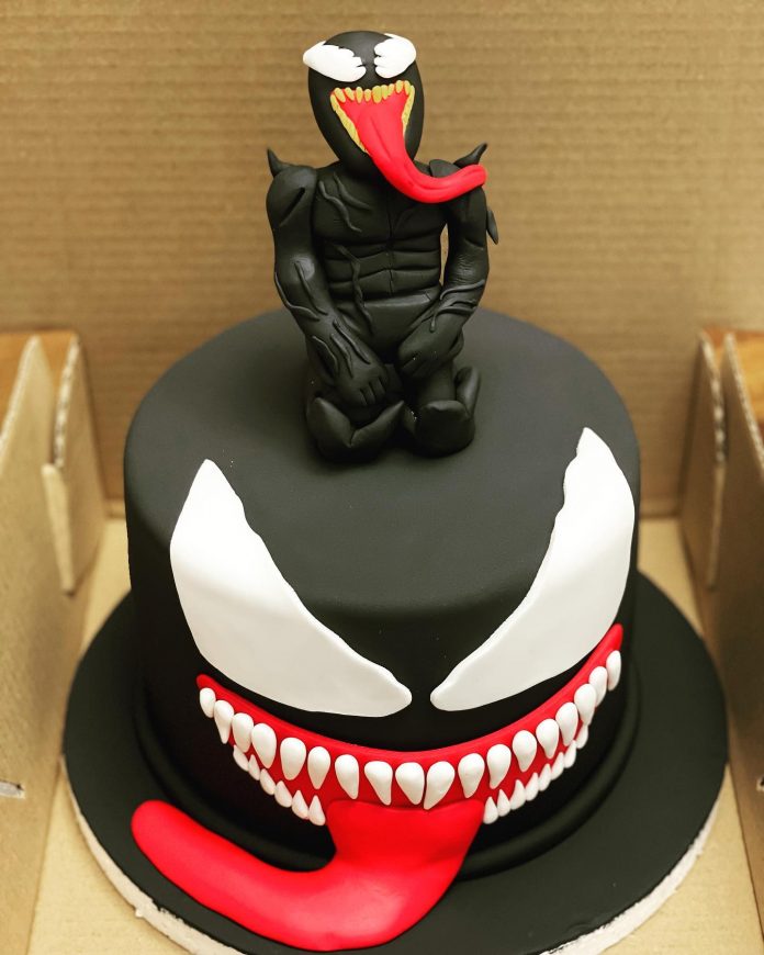 14 Venom Cake Designs Toppers in 2024
