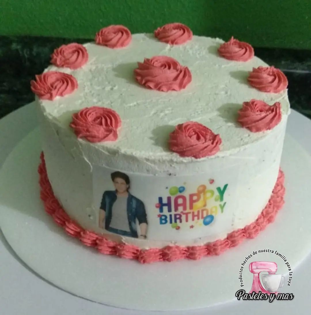 [New] 15 Shahrukh Khan Cake Designs Images Themes in 2024