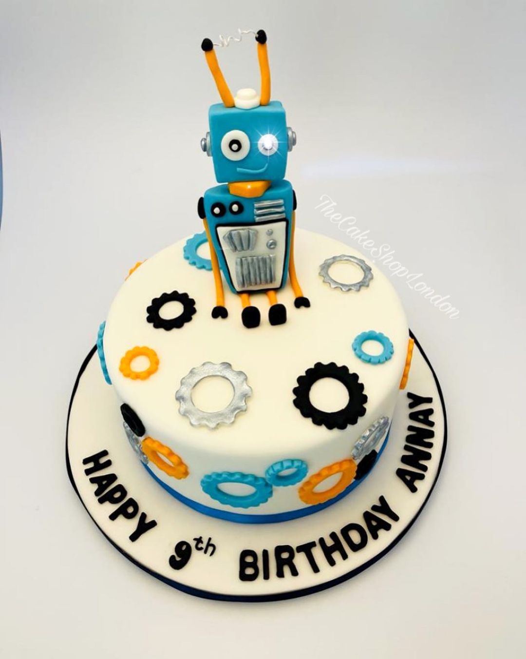 [Latest] 15 Robot Cake Designs Ideas Decorations in 2024