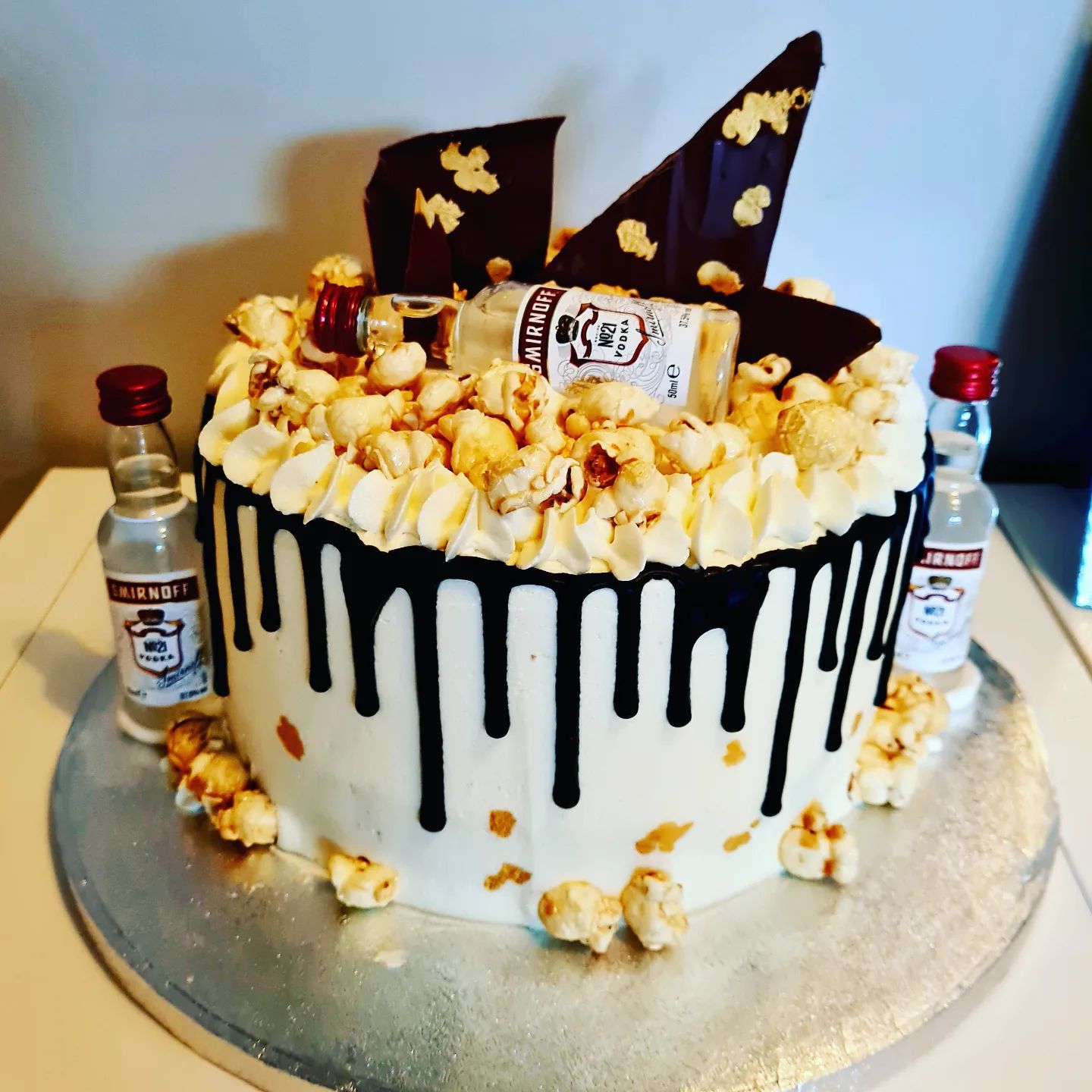 16 Vodka Cake Designs Ideas in 2024