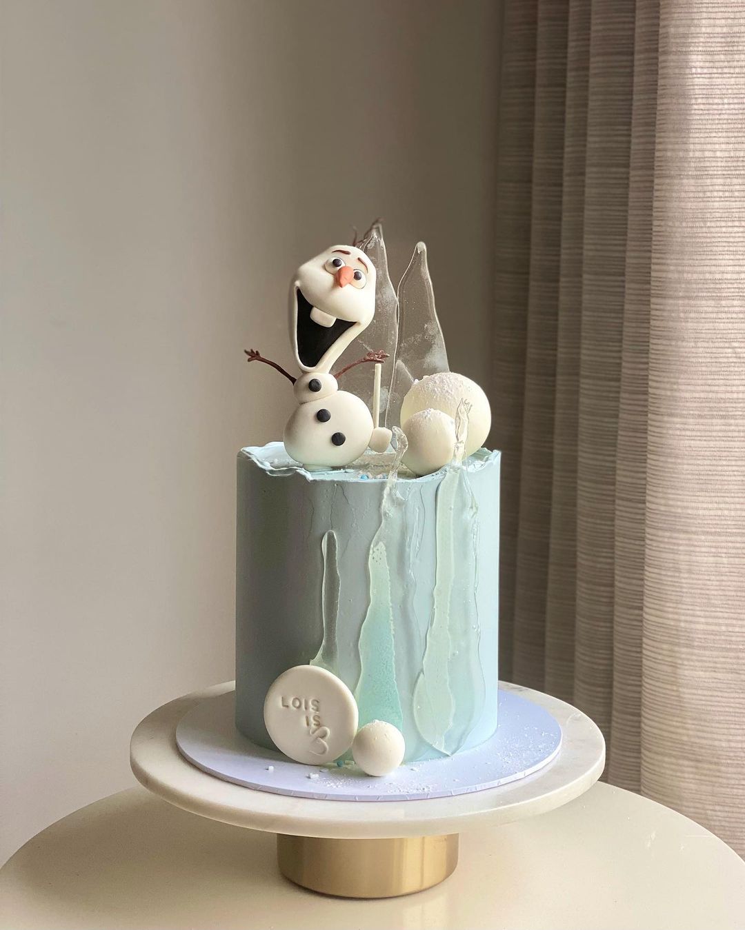[New Designs] 15 Olaf Cake Designs for your Kid in 2024