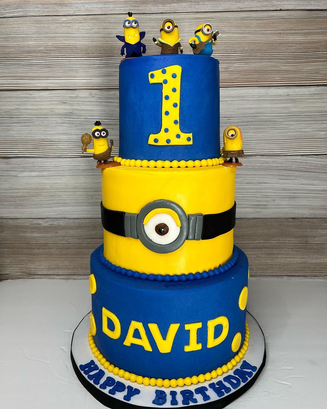 [Updated] 15 Minions Cake Designs Ideas Decorations in 2024