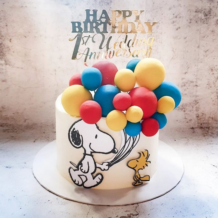 [Latest] 12 Snoopy Cake Designs Ideas Decorations in 2024