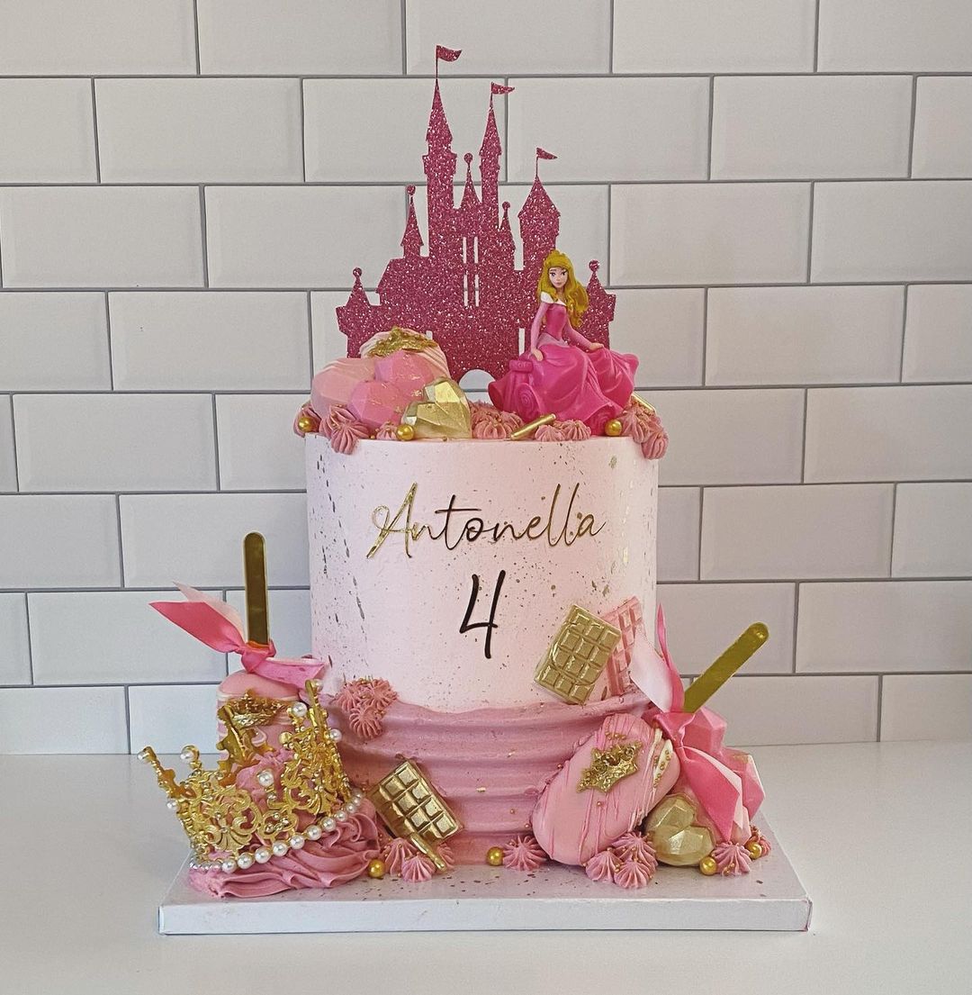 [Latest] 15 Sleeping Beauty Cake Designs Ideas in 2024