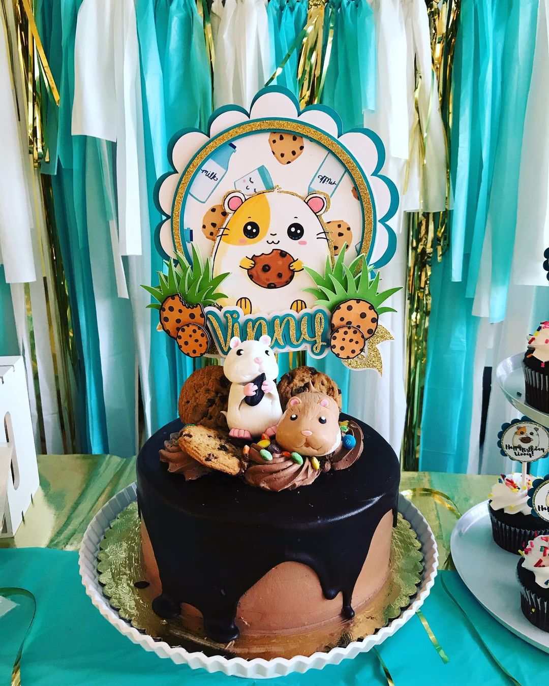 17 Hamster Cake Designs Images Ideas in 2024