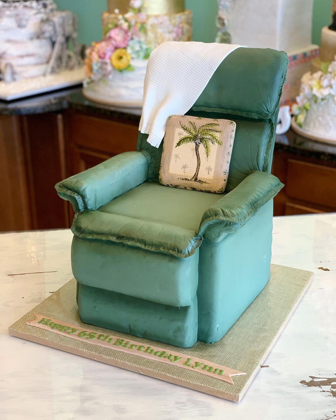 Chair Cake Designs Ideas Decorations in 2024