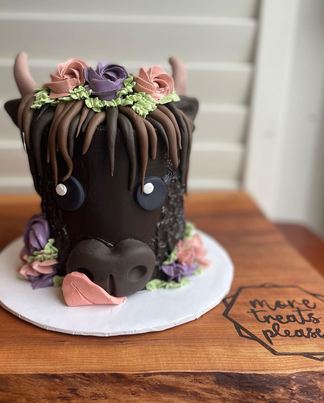 Yak Cake Designs Decoration Ideas in 2024