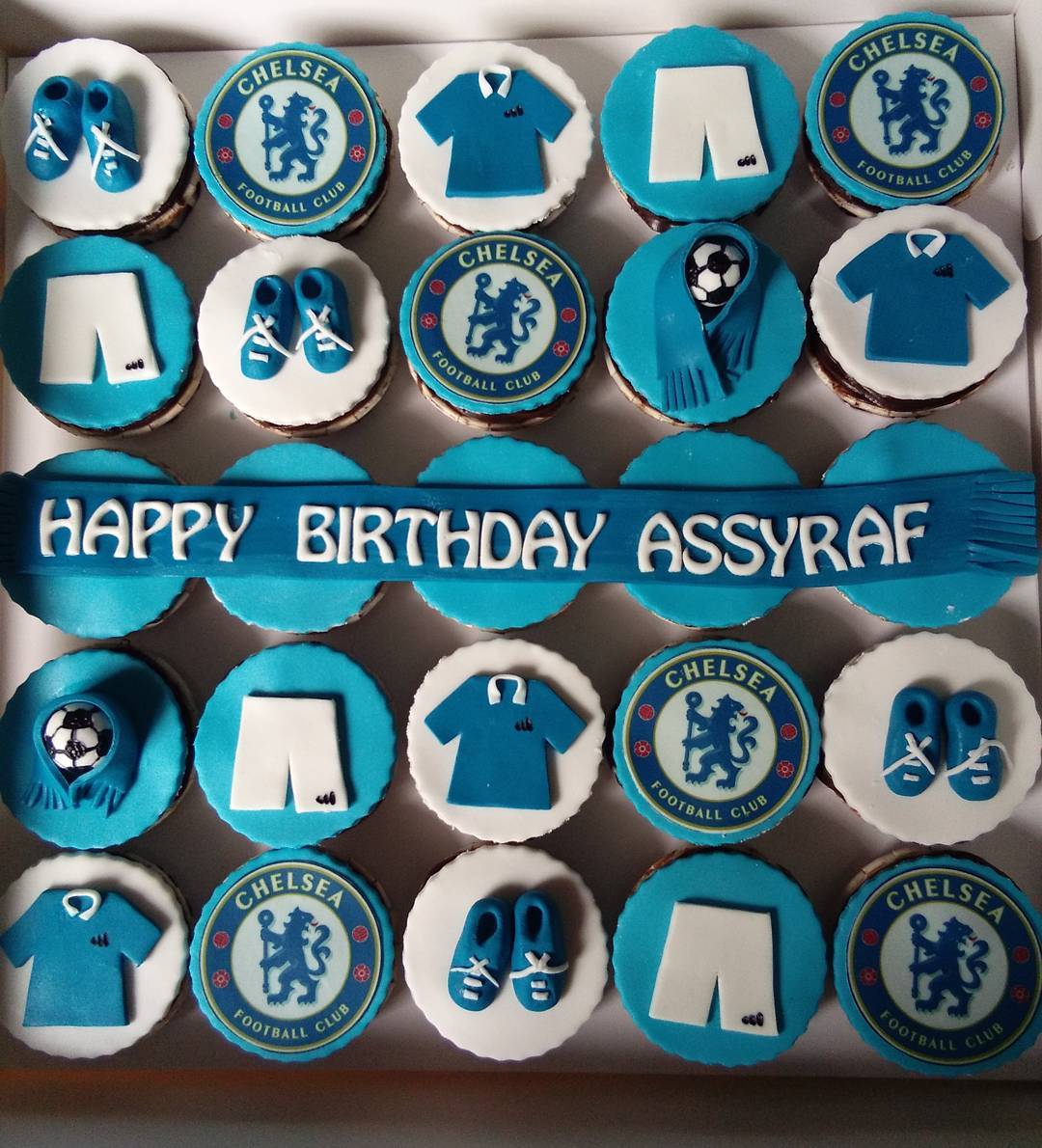 Chelsea Football Cake Designs: Celebrate in Blue!