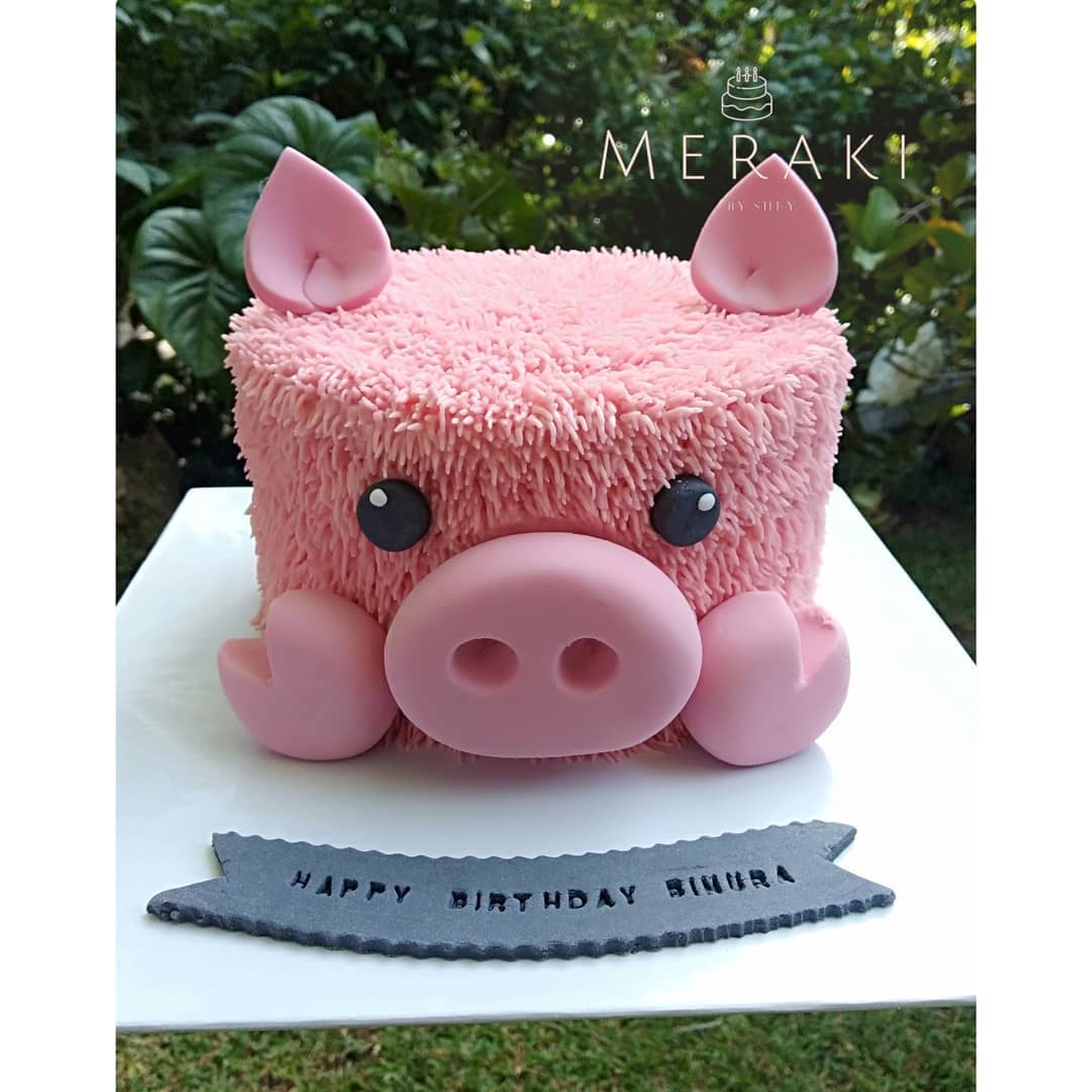 Delightful and Playful: Exploring Hog Cake Designs