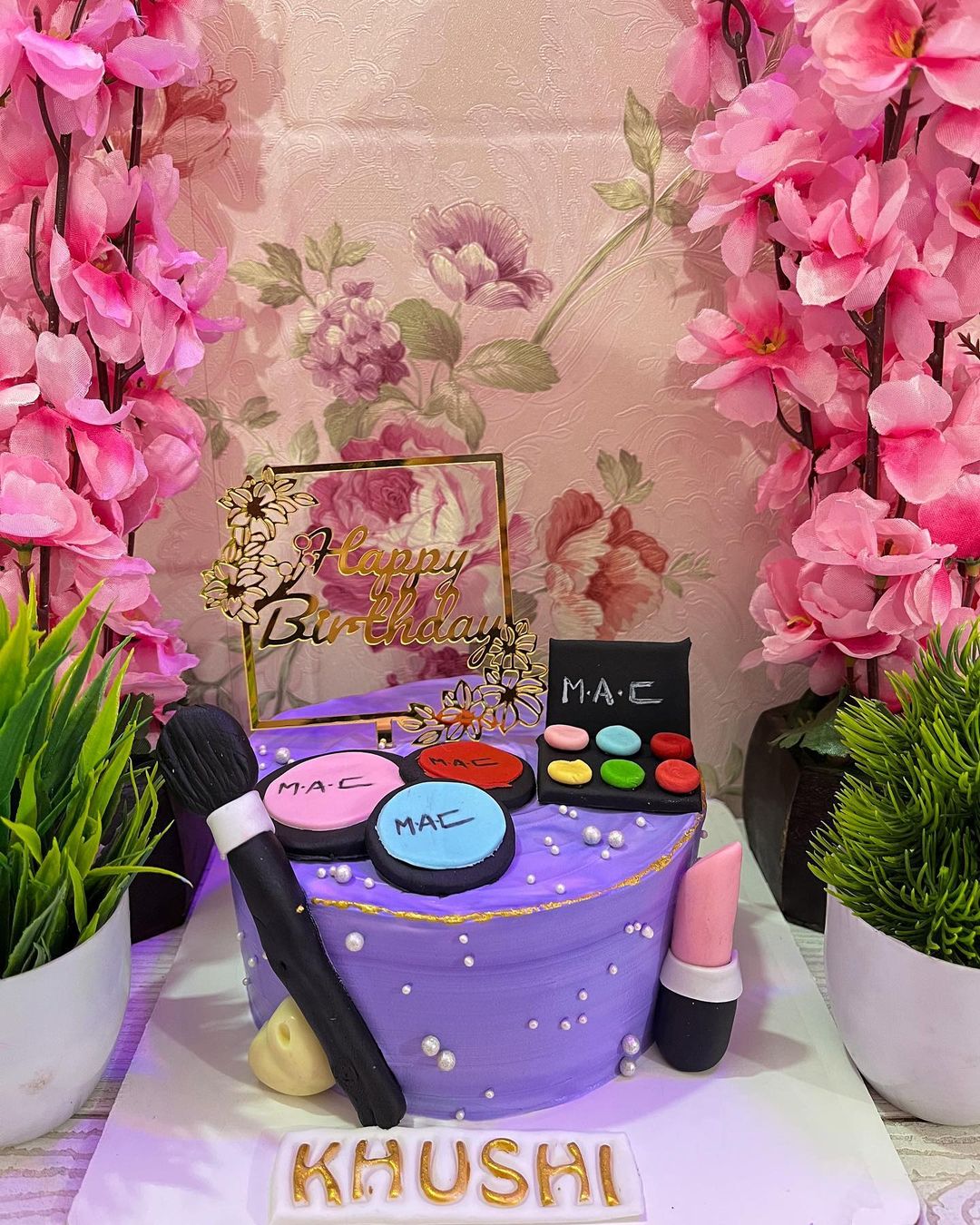 Glamorous Delights: Stunning Mac Makeup Cake Designs for Women